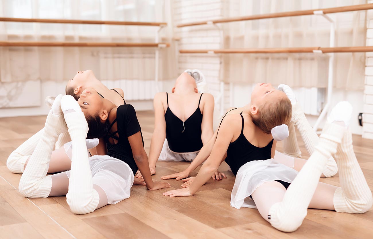 Dancing school – Le Petit Performing Arts Center
